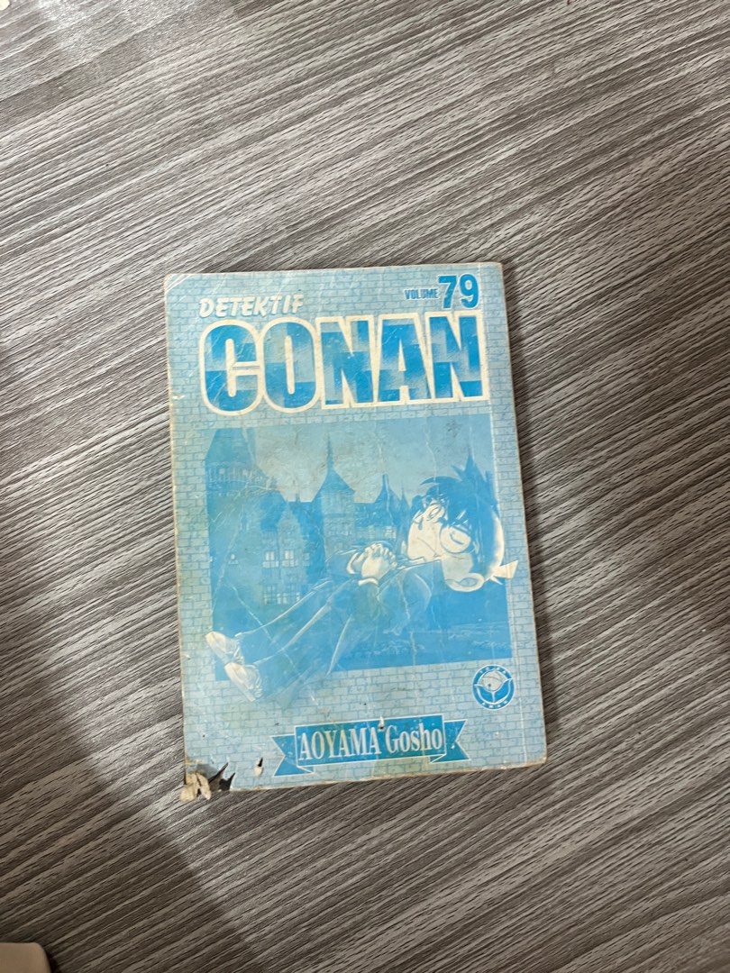 Old naruto and conan manga, Hobbies & Toys, Books & Magazines, Comics ...