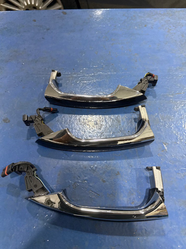 W221 S class door handle with sensor, Car Accessories, Accessories on ...