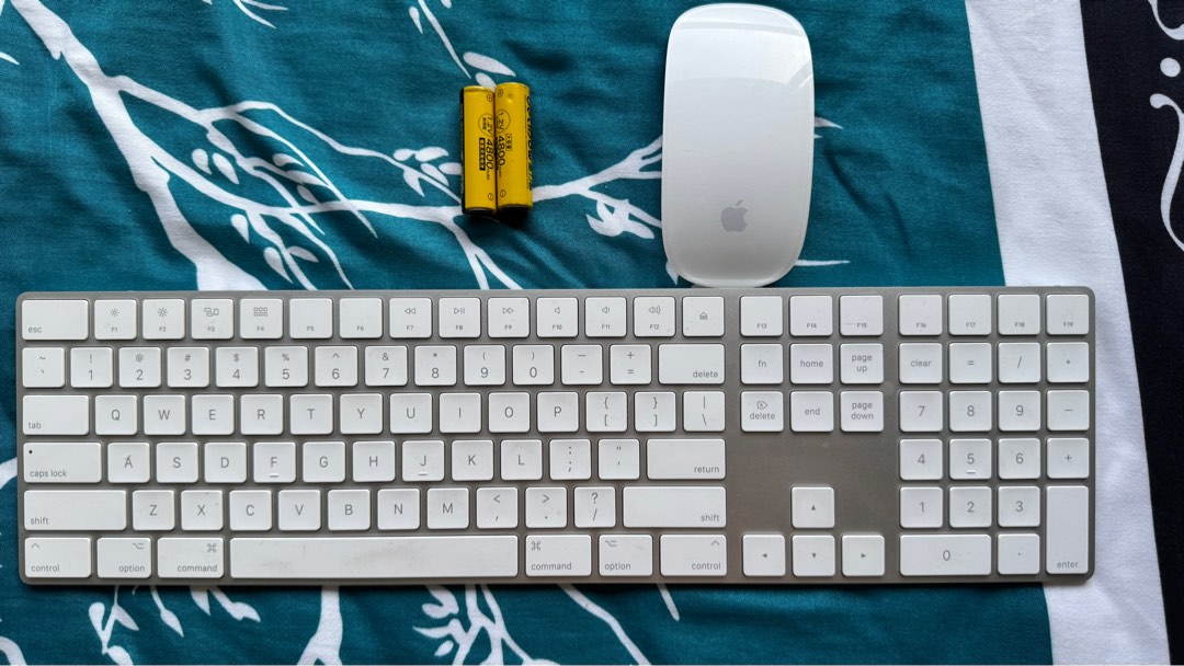Apple Magic Keyboard and Mouse, Computers & Tech, Parts & Accessories ...