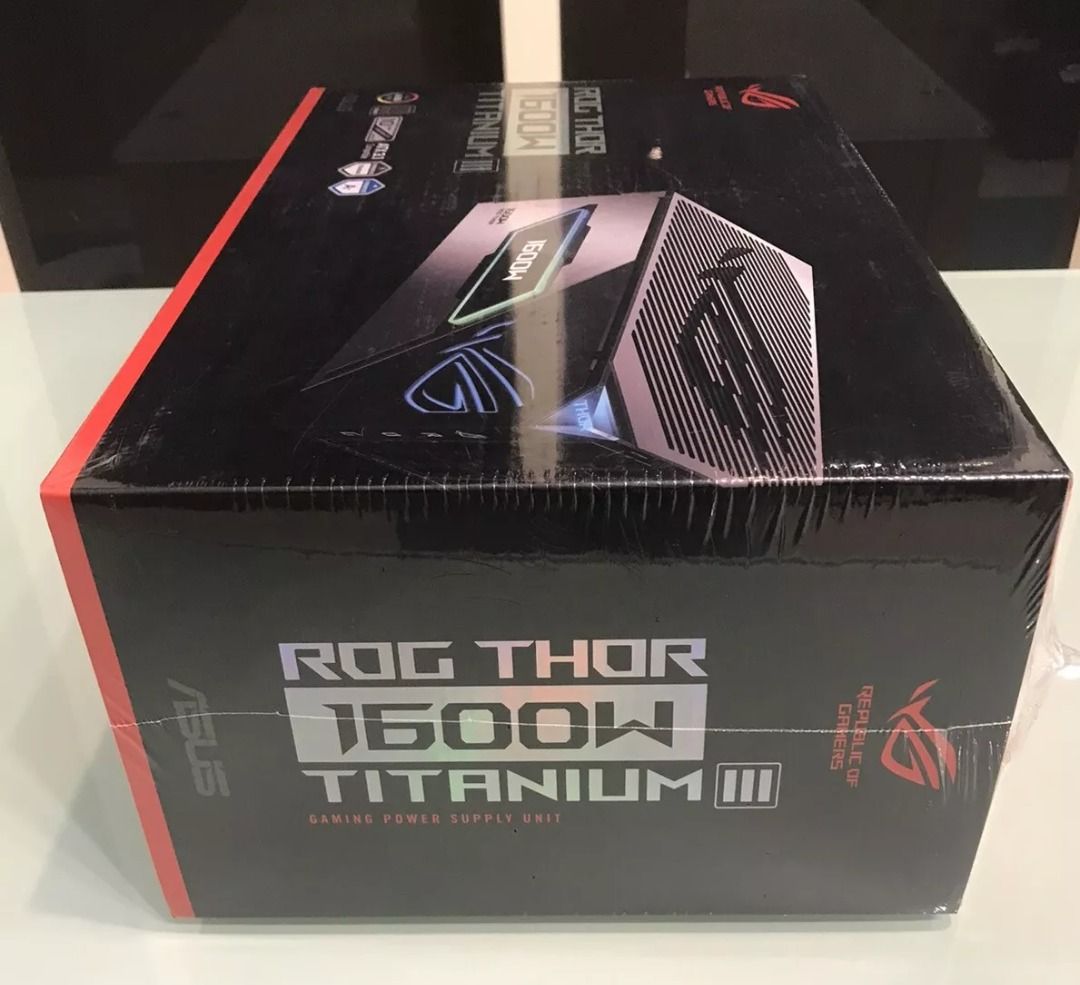 ASUS ROG THOR 1600W Titanium III MAGNETIC OLED DISPLAY Gaming Power ...