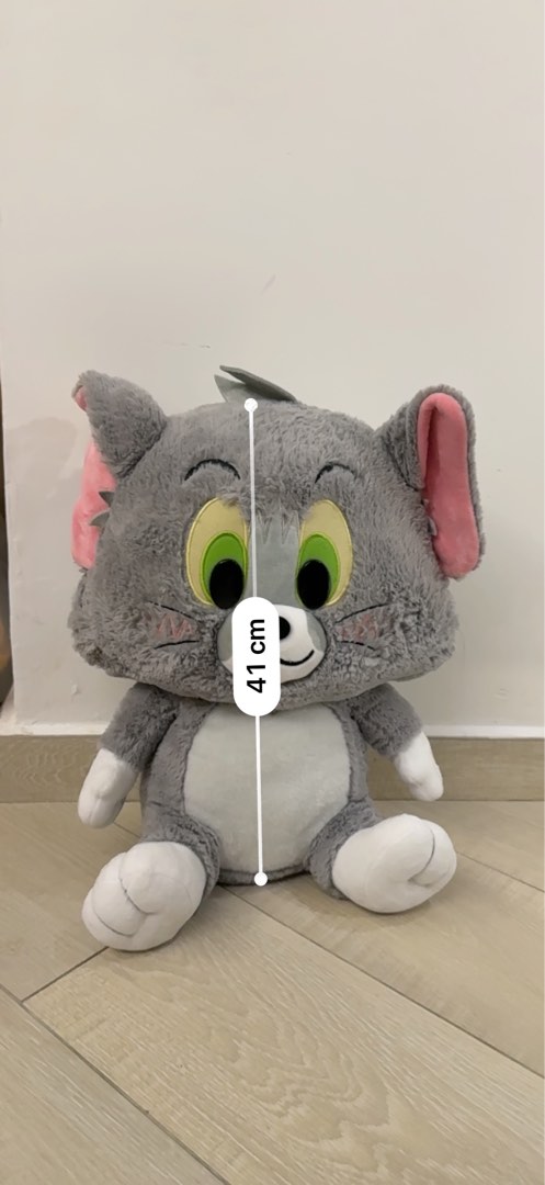 Baby Tom plush from Tom&Jerry, 興趣及遊戲, 玩具 & 遊戲類 - Carousell
