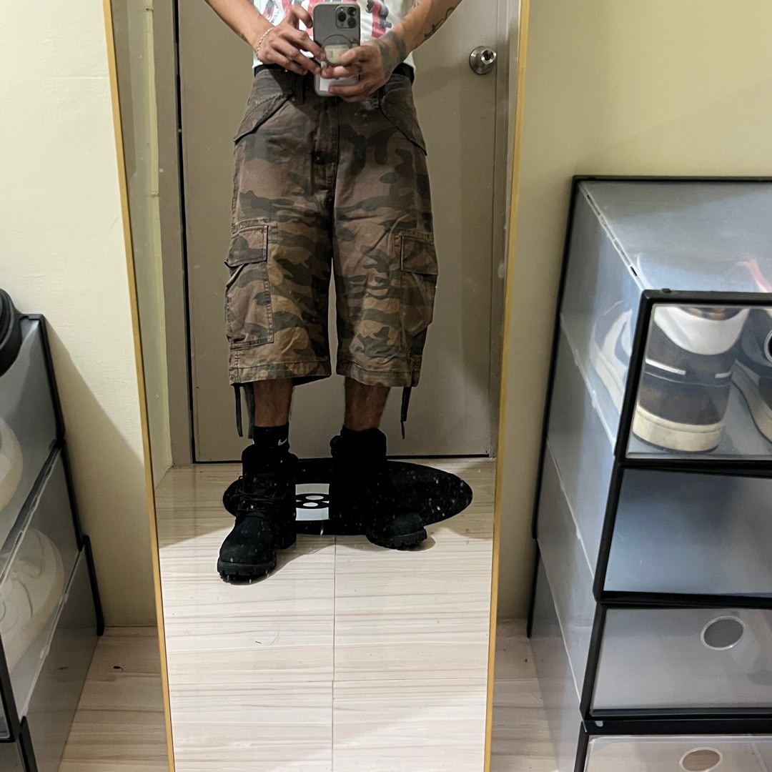 Baggy Playboy Carti Vibe Cargo Camou, Men's Fashion, Bottoms, Shorts on ...