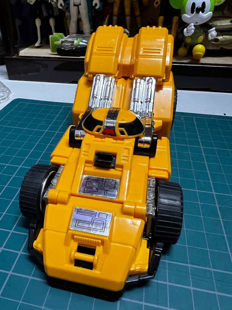 BANDAI Super Sentai DX carranger VRV N04 Yellow, Hobbies & Toys, Toys & Games on Carousell