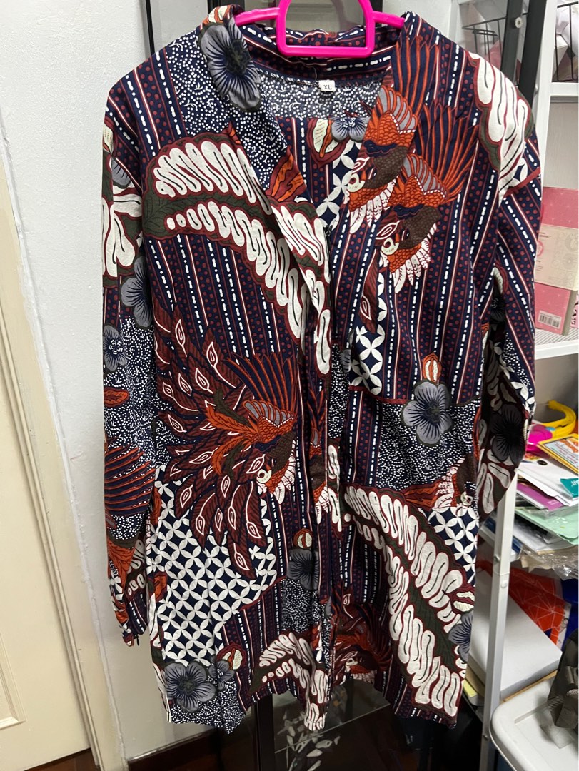 Batik Kebarong, Women's Fashion, Muslimah Fashion, Baju Kurung & sets ...