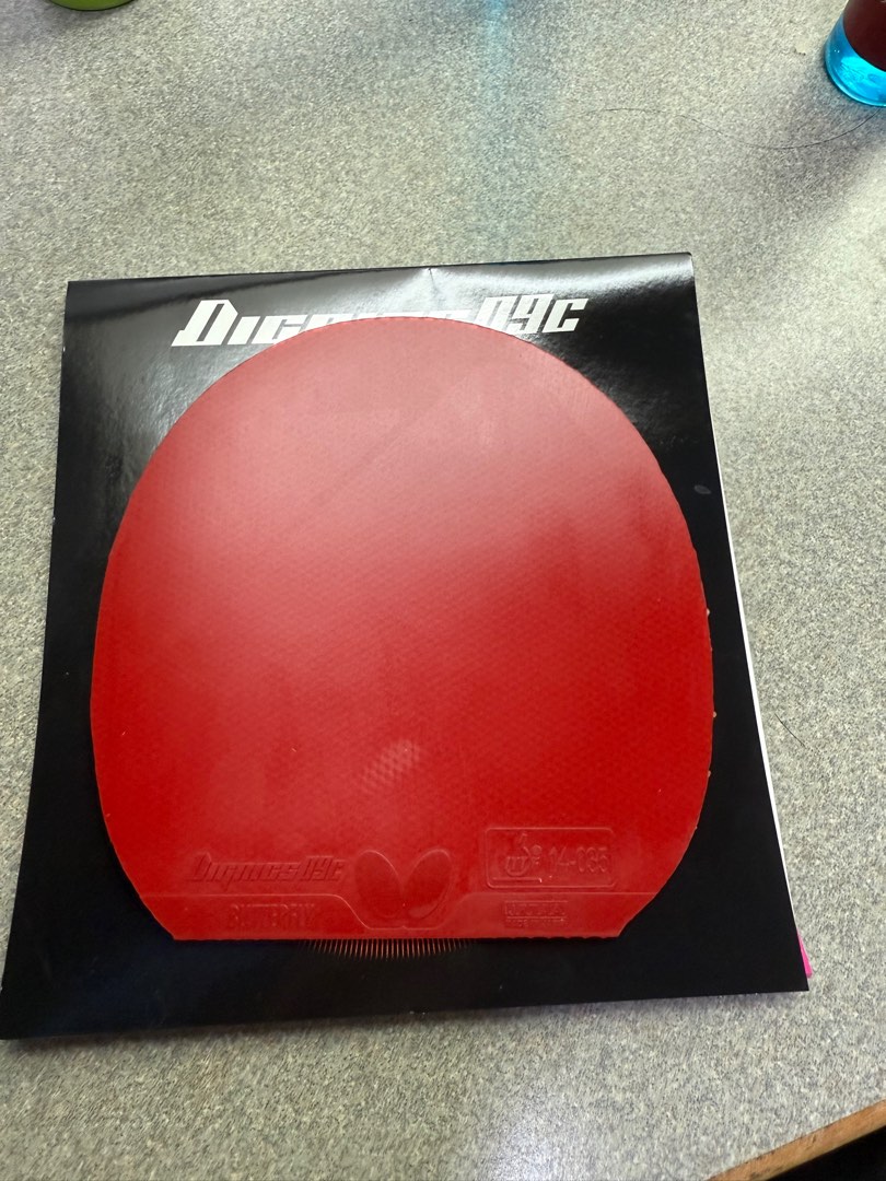 Butterfly Dignics 09C table tennis rubber, Sports Equipment, Sports & Games, Racket & Ball ...