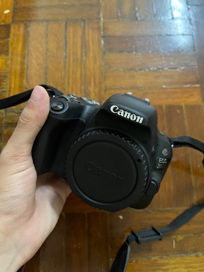 Canon EOS 200D body (sc:4k), Photography, Cameras on Carousell