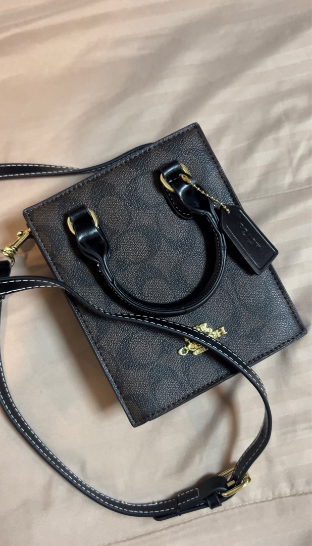 Coach Mini Tote Bag, Women's Fashion, Bags & Wallets, Cross-body Bags ...