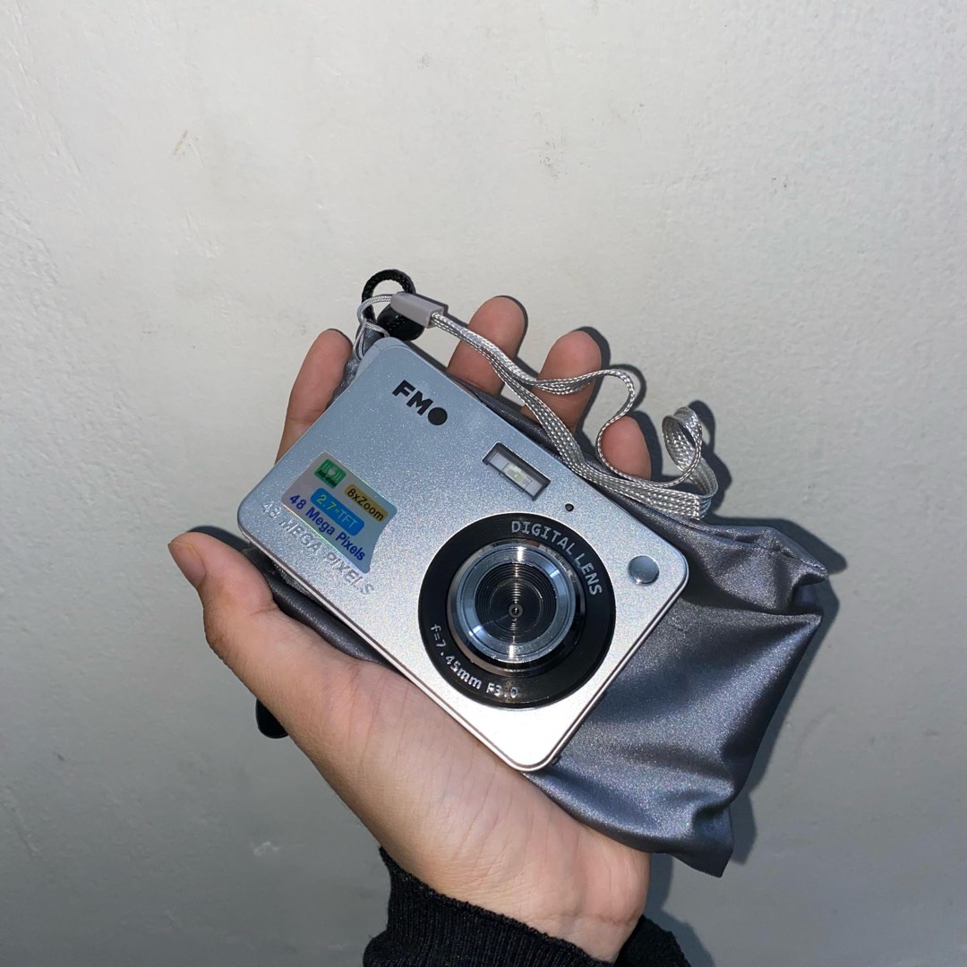 Digimo cam, Fotografi di Carousell