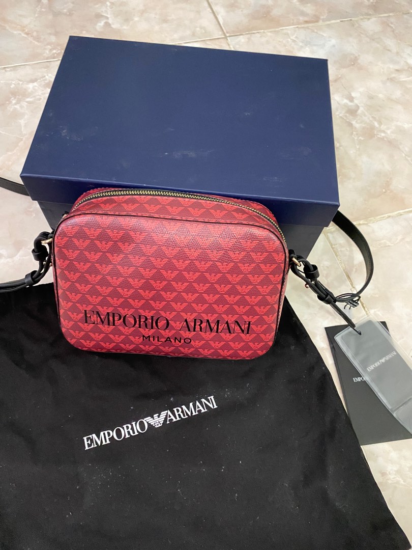 EMPORIO ARMANI MILANO “ORI 100%”, Barang Mewah, Tas & Dompet di Carousell