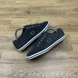 Fred perry suede 7uk, Men's Fashion, Footwear, Sneakers on Carousell