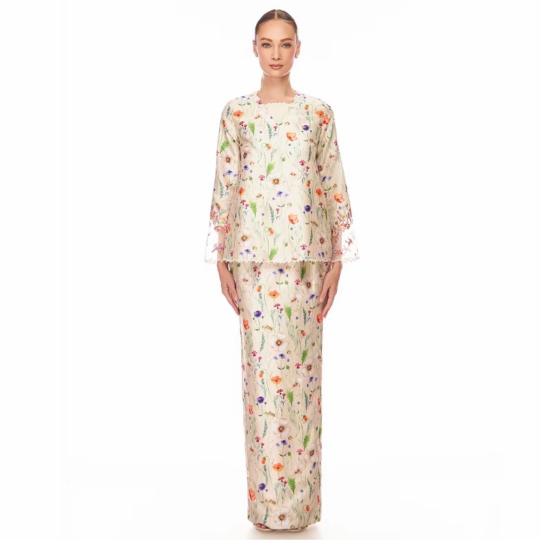 Isadora Kurung Wanzar 2025 Raya, Women's Fashion, Muslimah Fashion ...