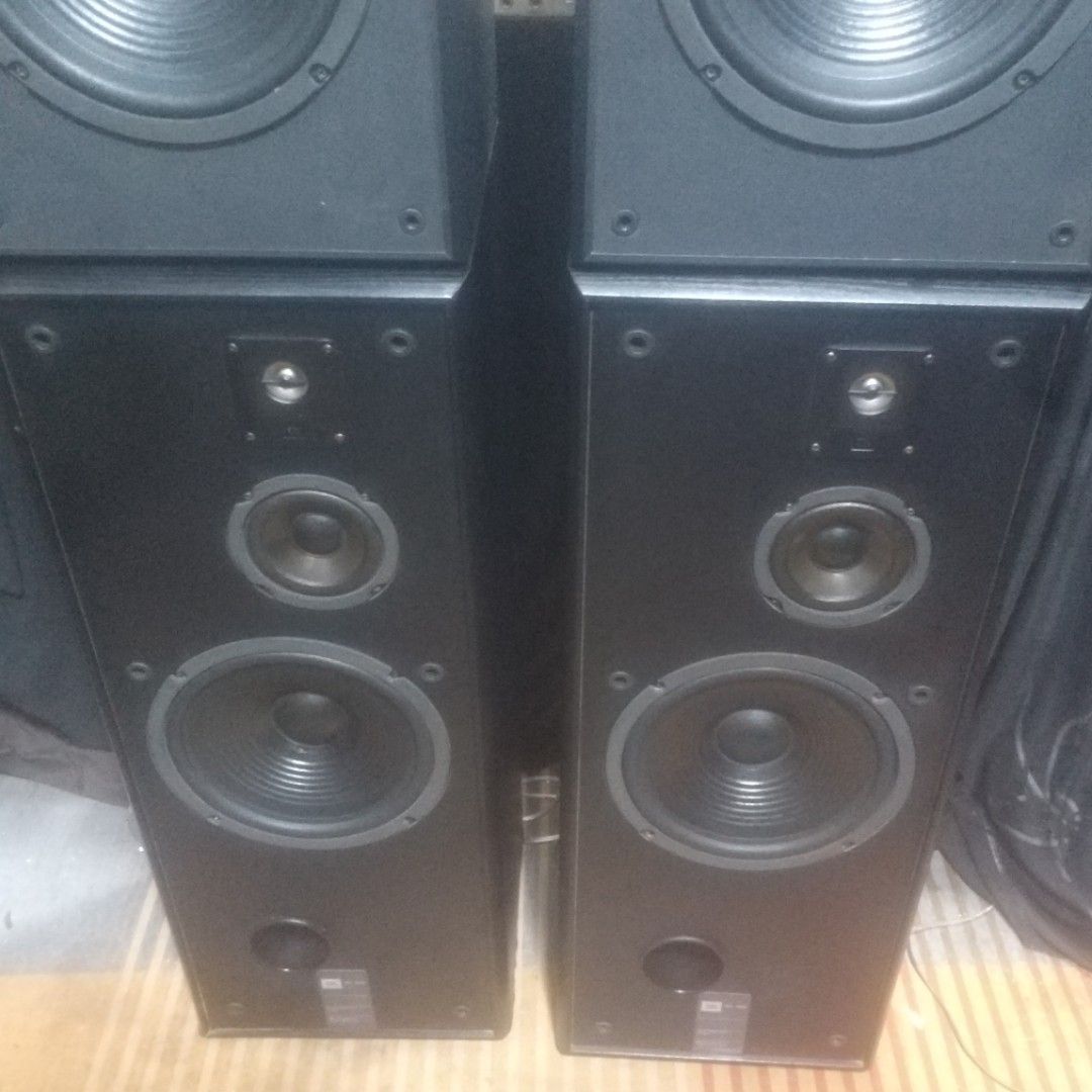 收藏美品:一套四隻~絕版美國製好聲JBL 4800 & 丹麥製JBL TLX18 (3 路十吋強勁低音大喇叭 ), 音響器材 ...