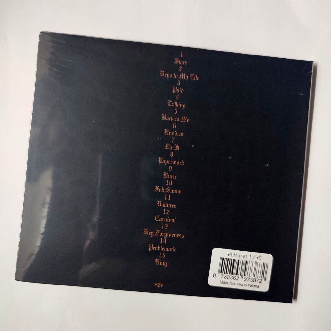 Kanye West & Ty Dolla / sign vultures CD, 興趣及遊戲, 音樂、樂器 & 配件, 音樂與媒體 - CD ...
