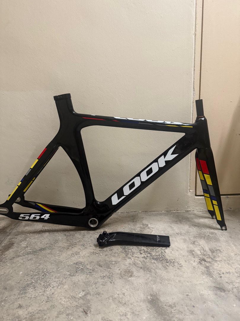 Look 564 as good as new track frameset, Sports Equipment, Bicycles ...