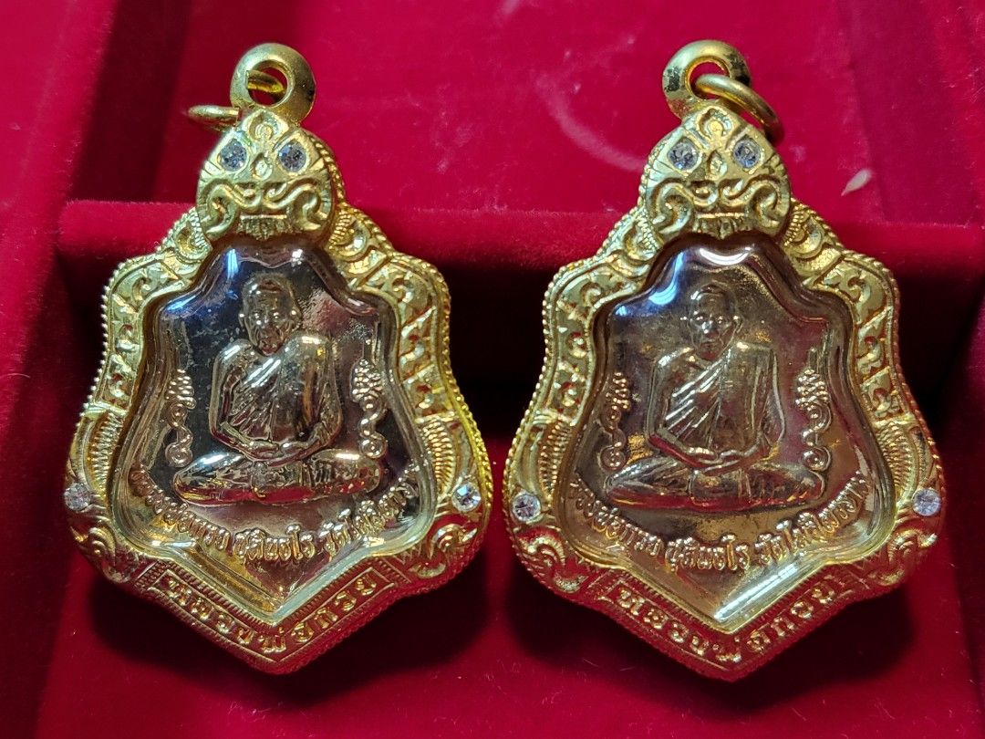 LP Kuay Rian Hanuman Lang Yant BE. 2562 Wat Kositaram (set), Hobbies ...