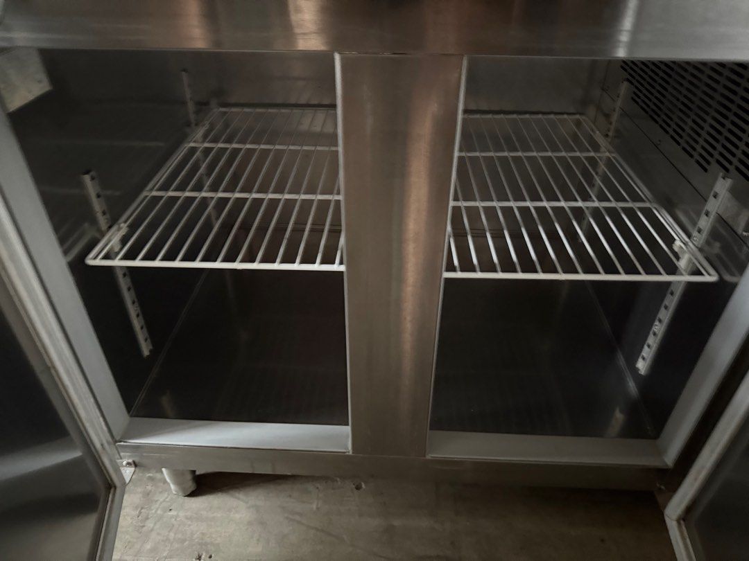 Modelux 2 door counter chiller 1200*760 / counter chiller, TV & Home ...