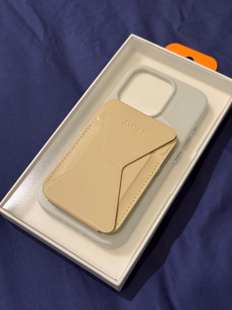 MOFT magsafe wallet, Mobile Phones & Gadgets, Mobile & Gadget ...
