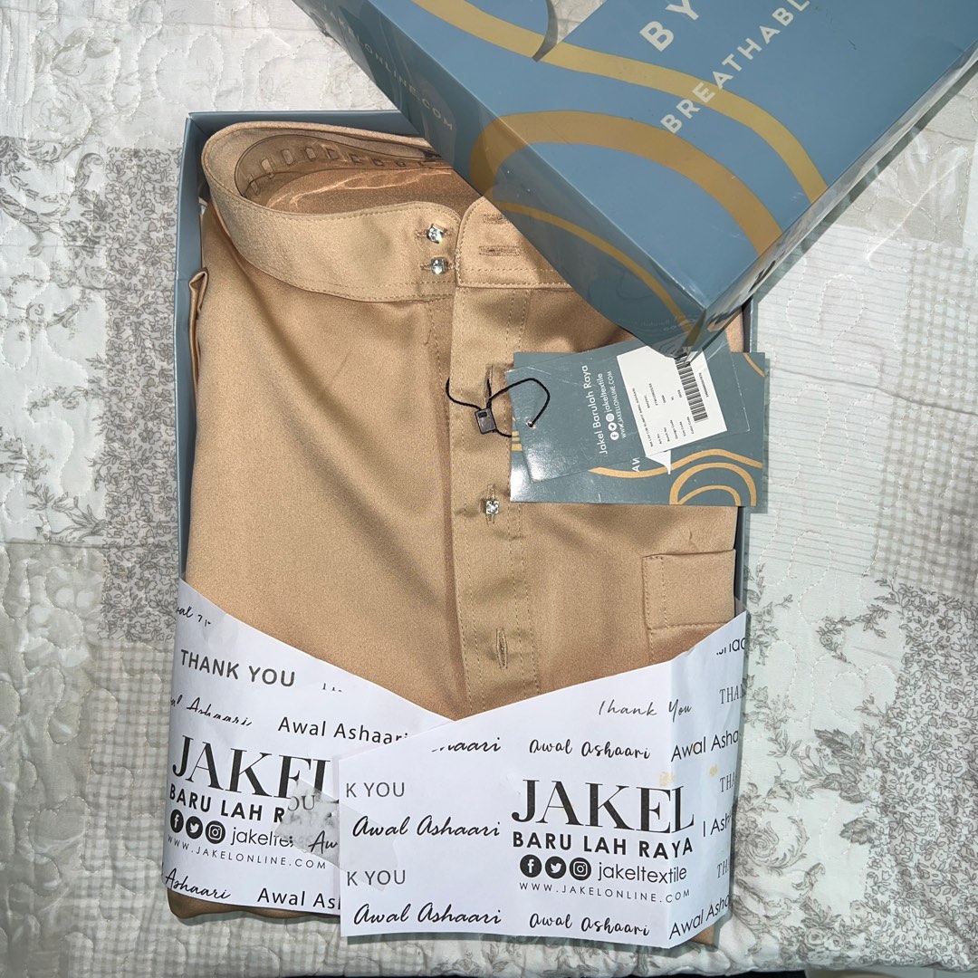 [New] Baju Melayu XL Jakel Awal Ashaari in Soft Brown, Men's Fashion, Muslim Wear, Baju Melayu ...