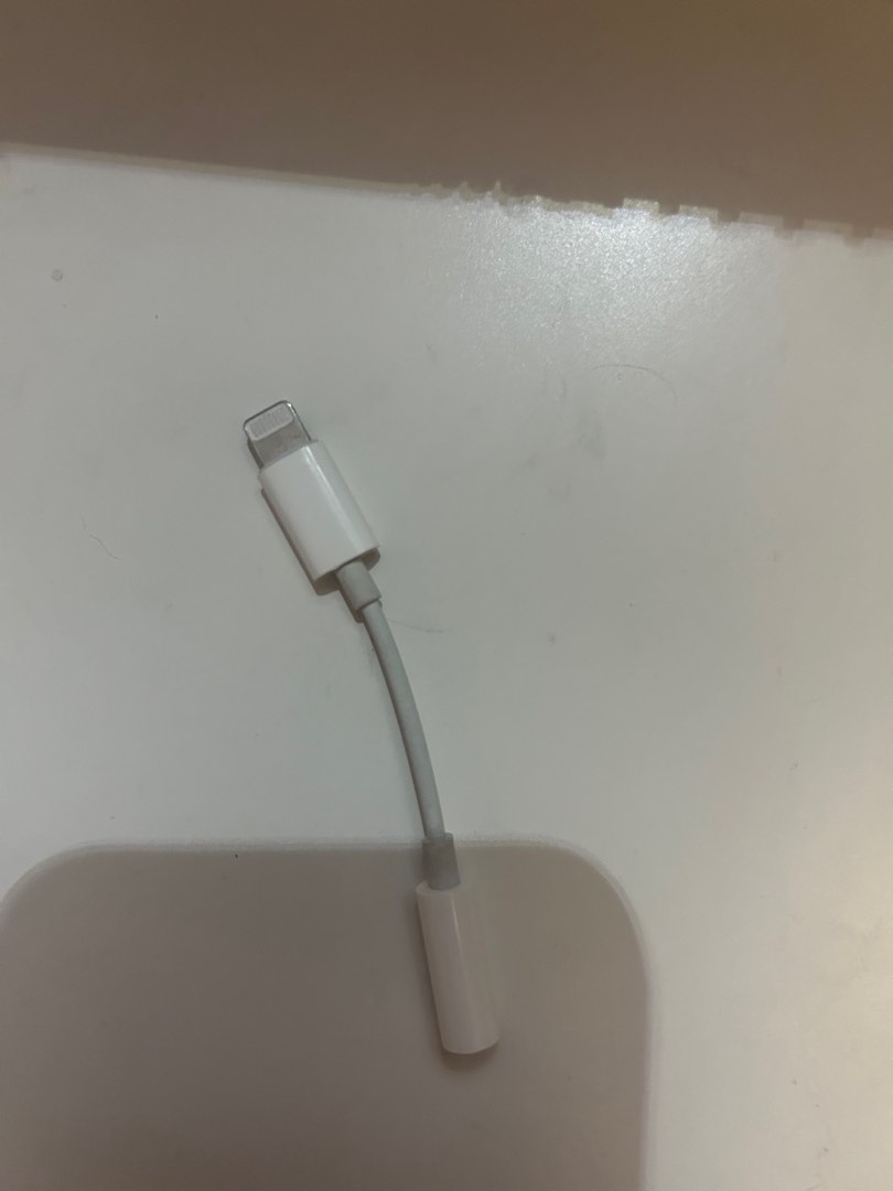 Original Apple IOS Lightning to Headphone Jack Connector, Mobile Phones ...