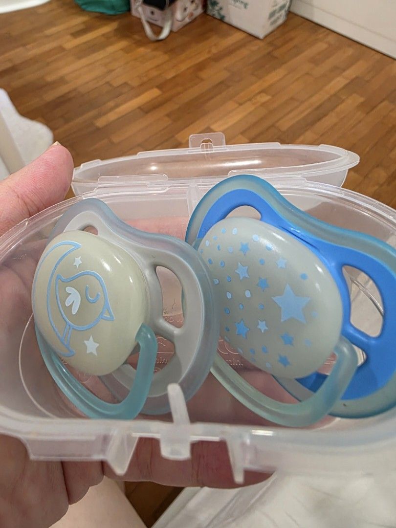 Philips Avent Ultra Air Nighttime Pacifier 6- 18m x 2, Babies & Kids ...
