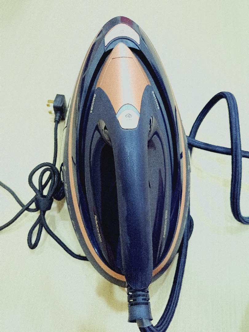 Philips PerfectCare 9000 AI Camera Auto Steam Generator Iron PSG9050, TV & Home Appliances ...