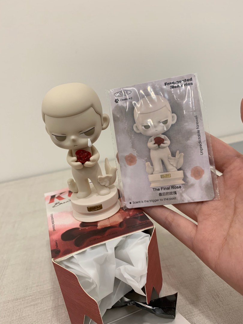 Pop mart kubo breathing in - the final rose, Hobbies & Toys, Toys ...