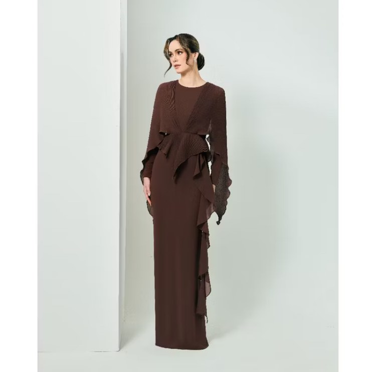 qiszar florence luxe deep brown, Women's Fashion, Muslimah Fashion, Baju Kurung & sets on Carousell