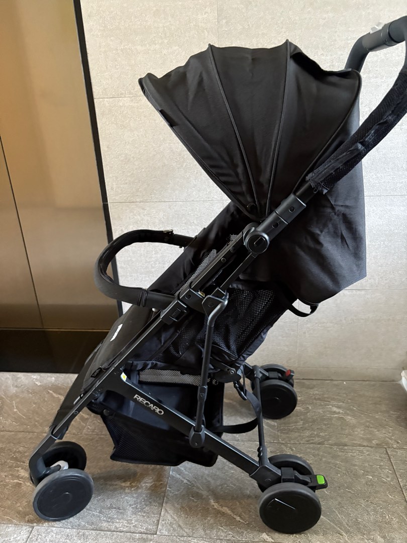 Recaro stroller, Babies & Kids, Going Out, Strollers on Carousell