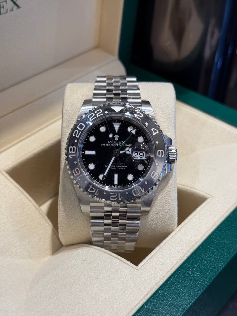 Rolex GMT-Master Bruce Wayne - 126710GRNR, Luxury, Watches on Carousell