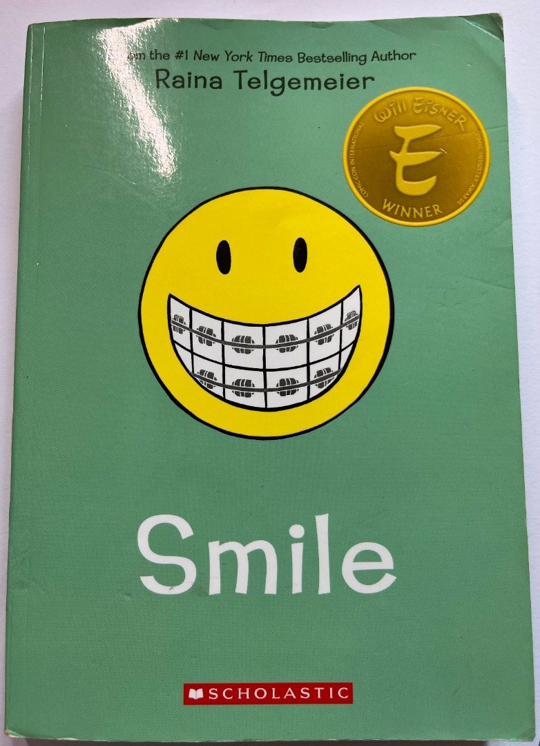 Smiles Comics series (Smiles, Sisters, Guts, Drama, Ghost) by raina telgemeier, 興趣及遊戲, 書本 & 文具 ...