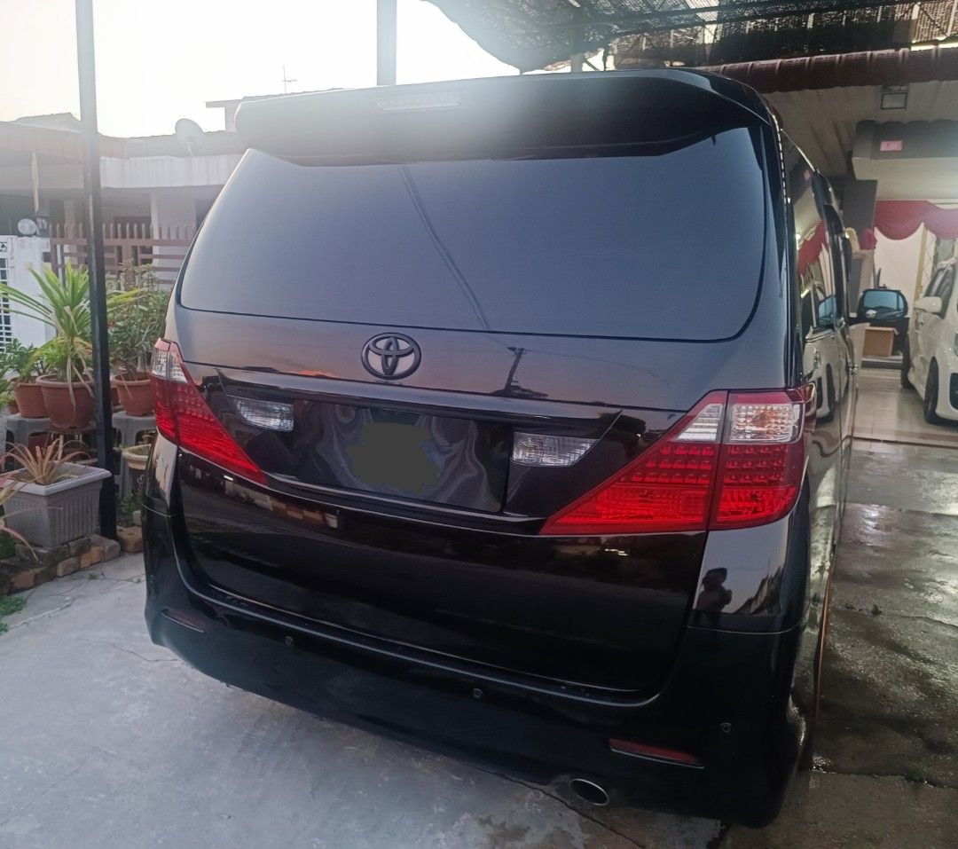 toyota alphard anh20 taillamp, Auto Accessories on Carousell