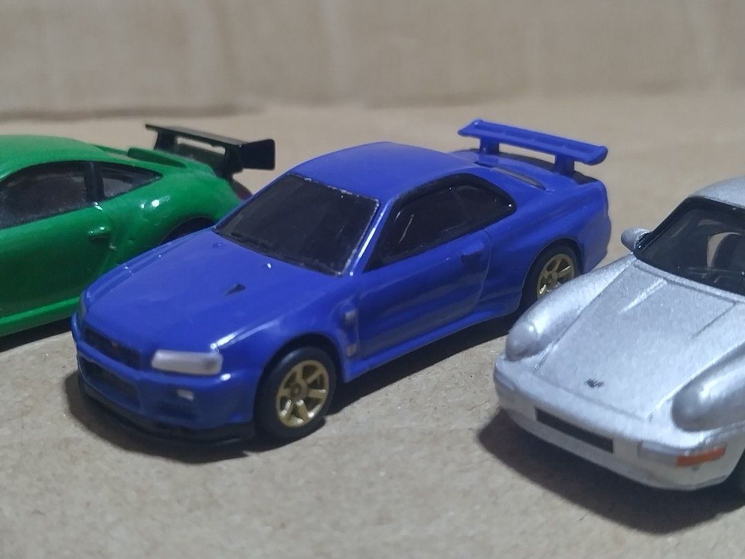 UCC - RUF Collection - Porsche RGT 997, Nissan Skyline GTR R34 ...