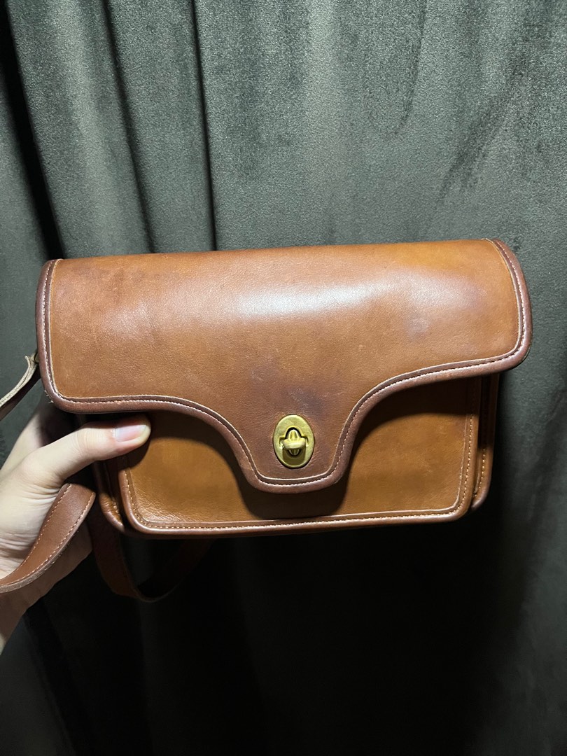 Vintage Coach Kent in British Tan No. 9916, Women's Fashion, Bags ...