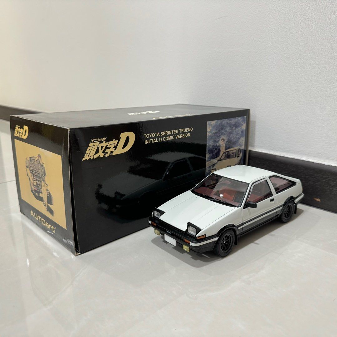 1:18 AutoArt Toyota Sprinter Trueno AE86 Initial D Comic Version ...