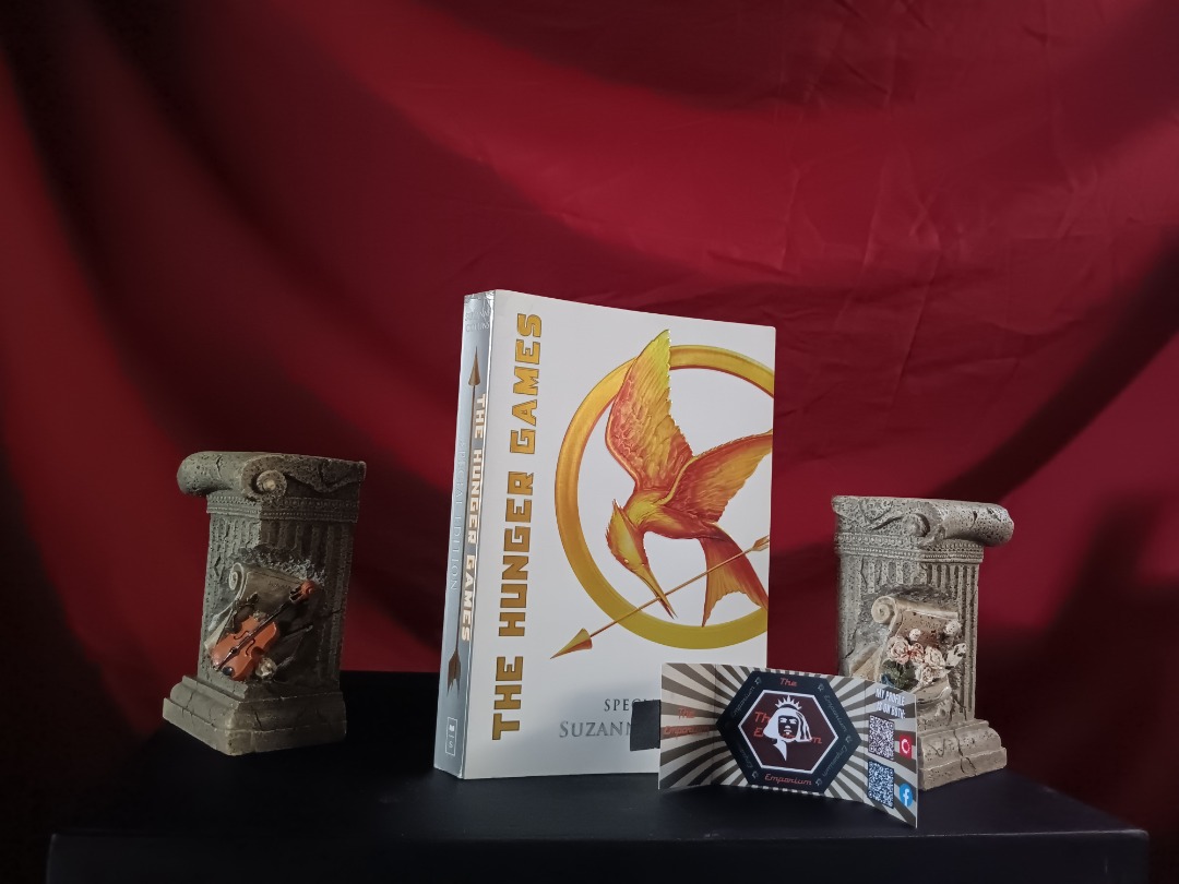 The Hunger Games Special Edition by Suzanne Collins (US Paperback, YA ...