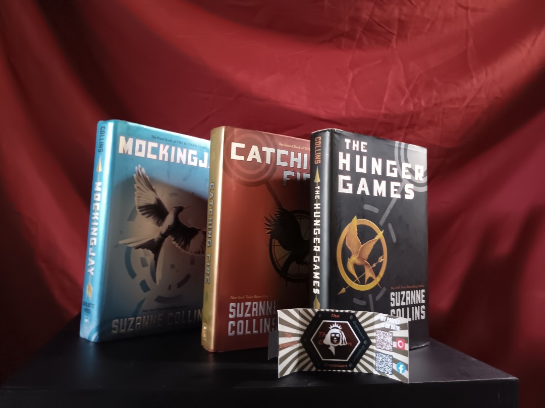 The Hunger Games Trilogy for declutter by Suzanne Collins (US ...