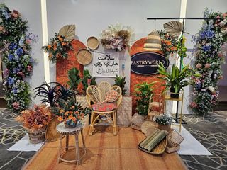 Sewa backdrop raya photobooth village setup, Hobbies & Toys, Stationery ...