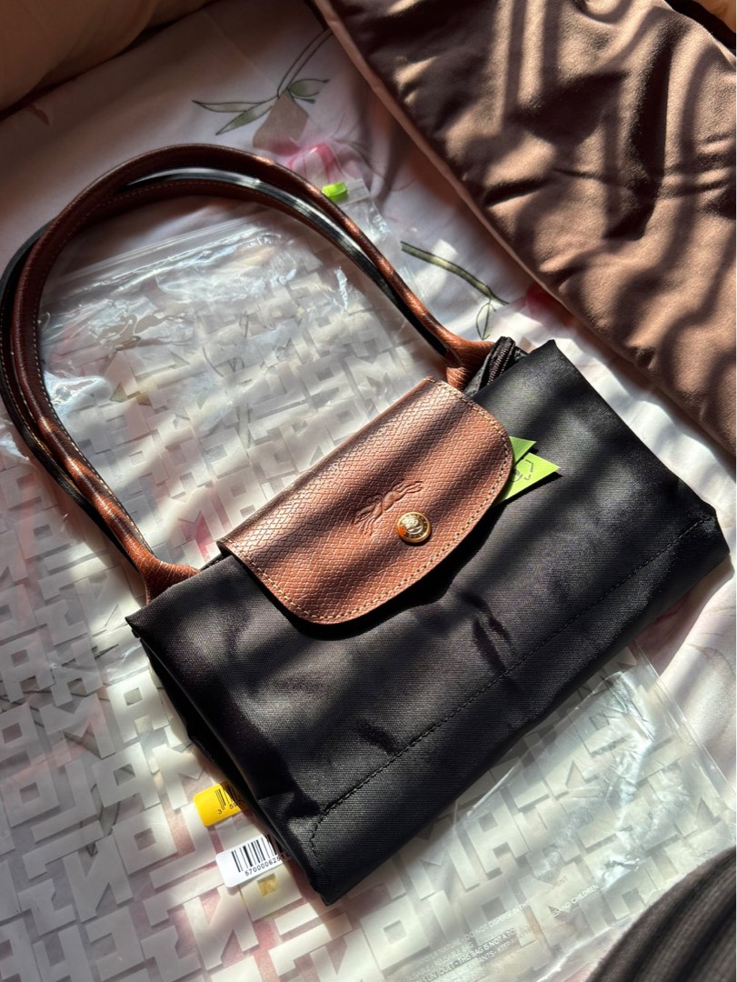 Longchamp Classic Black Authentic 100%, Fesyen Wanita, Tas & Dompet di ...