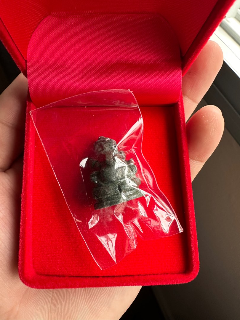 Lp Moon Wat Ban Jan Jade Ganesha Pikanet 2567, Hobbies & Toys ...