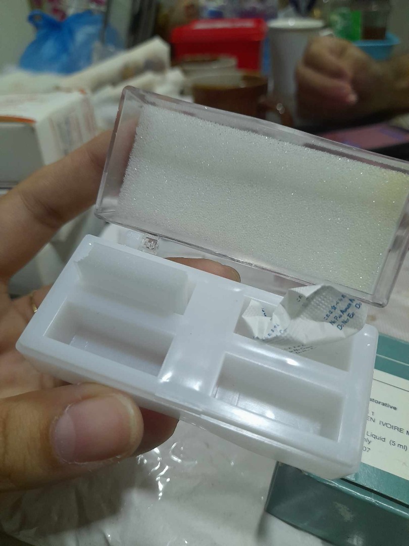 Microscope Cover Glass/Slip, Health & Nutrition, Medical Supplies ...