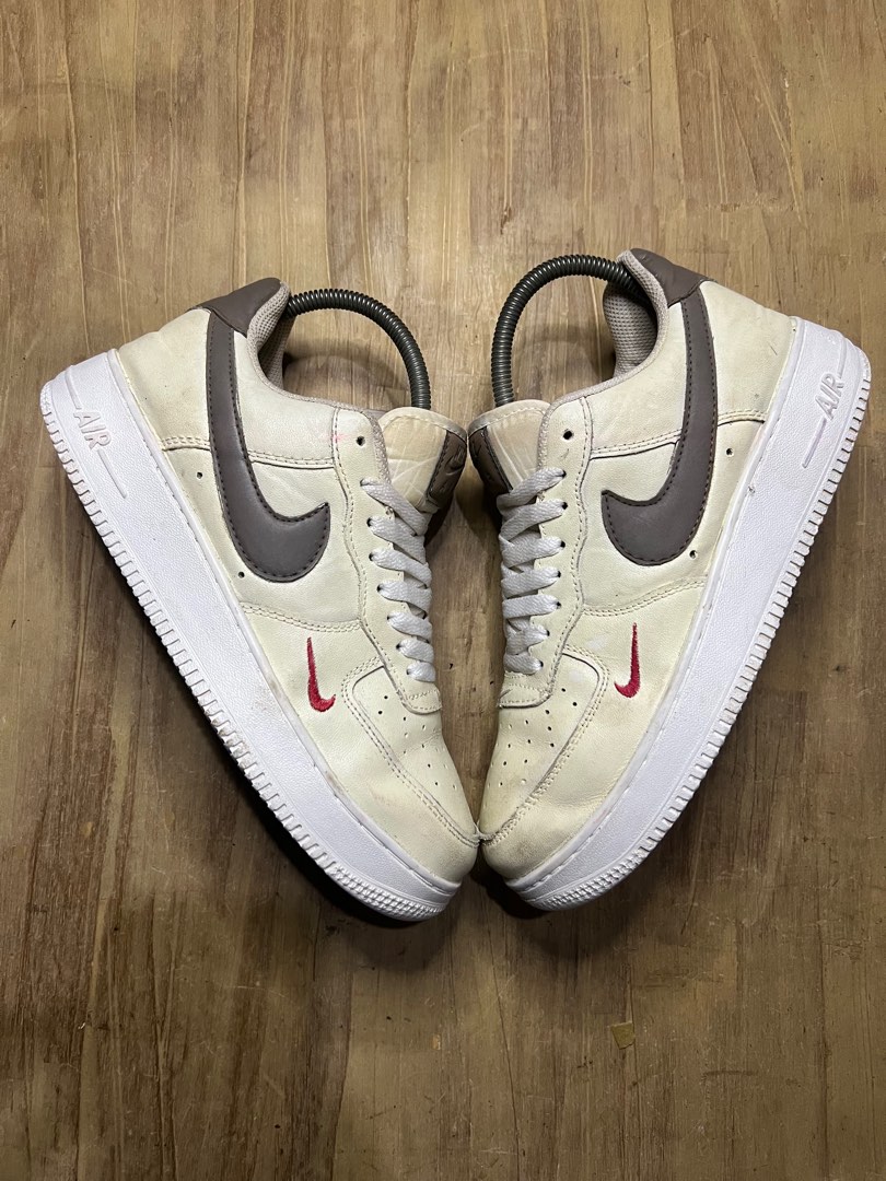 Nike air force 1 low brown, Fesyen Pria, Sepatu , Sneakers di Carousell
