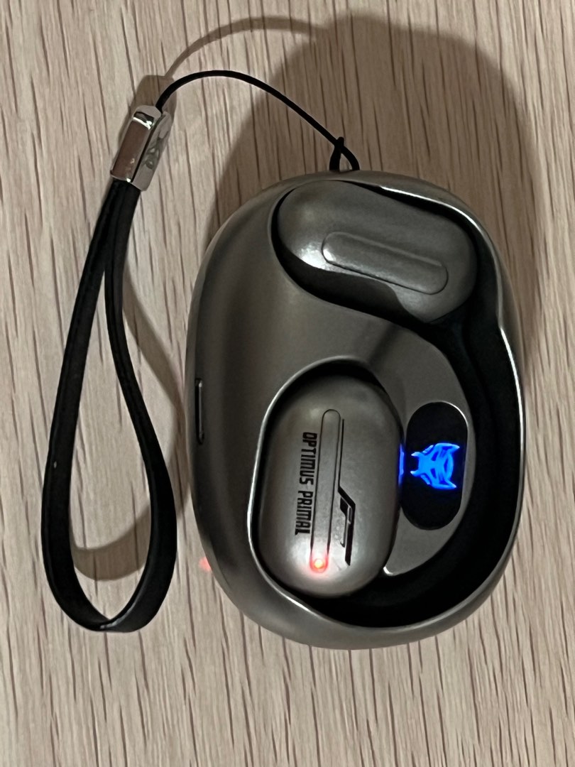 Official Transformers Bluetooth Earphones : Optimus Primal, Audio ...