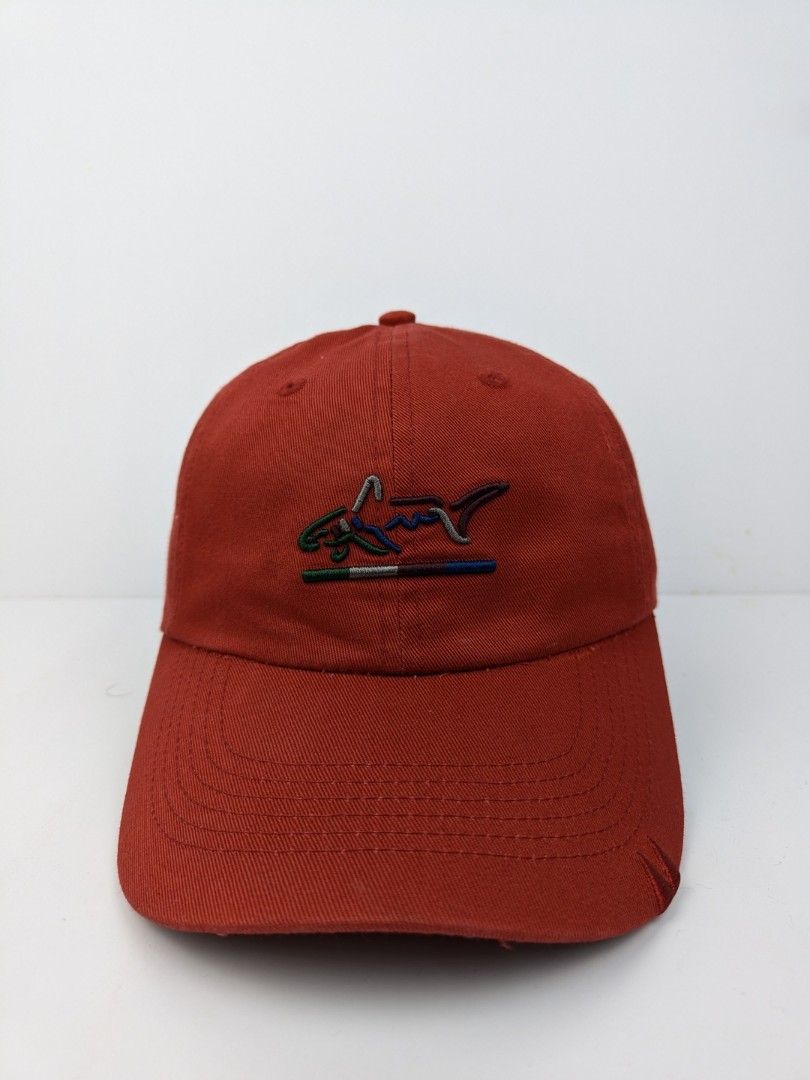 Topi Greg Norman Shark Logo Simpel Maroon Ikan Hiu Golf, Fesyen Pria ...