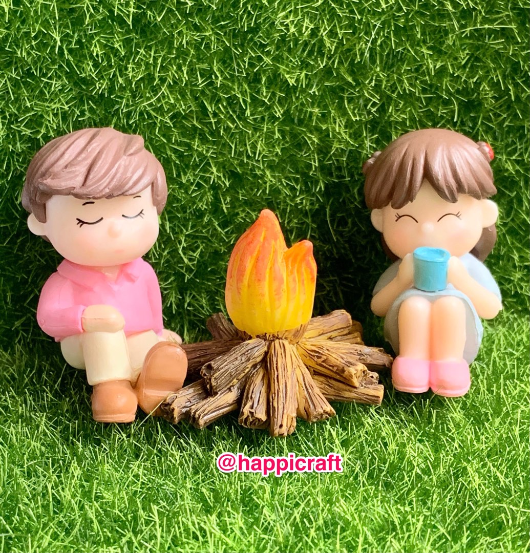 Terrarium Figurine / Miniature Campfire / Miniature Couple, Hobbies ...