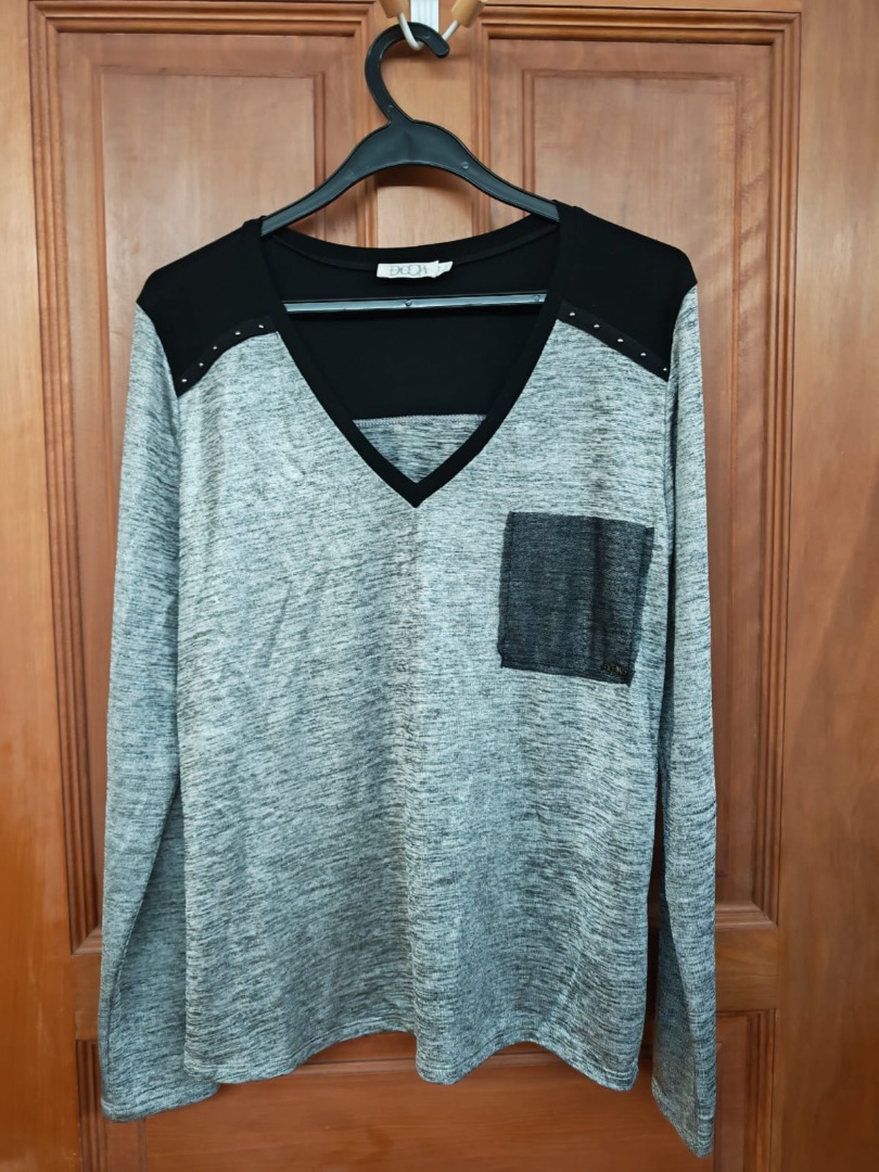 DECA Long Sleeve Top, Women's Fashion, Tops, Longsleeves on Carousell
