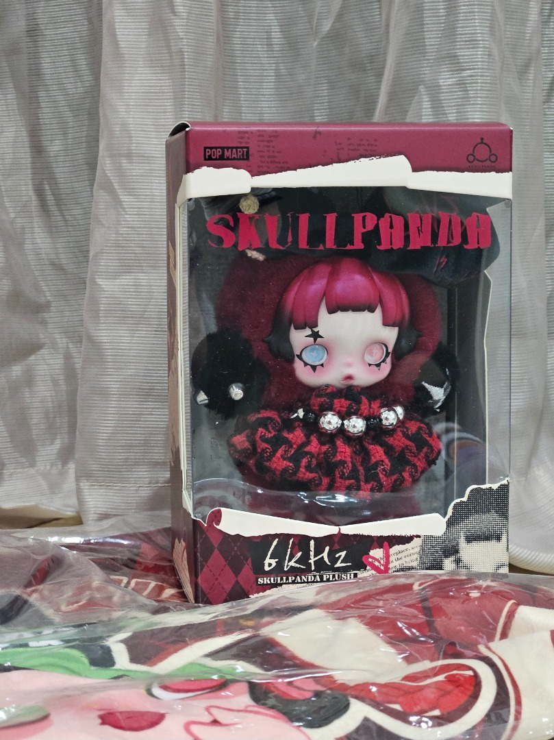 Europe Exclusive Skullpanda 6hKz Plush, Hobbies & Toys, Memorabilia ...