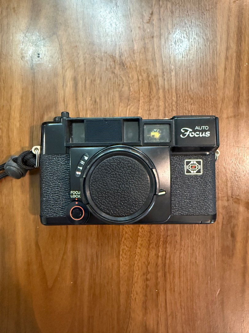 Yashica Autofocus Film Camera, Photography, Cameras on Carousell