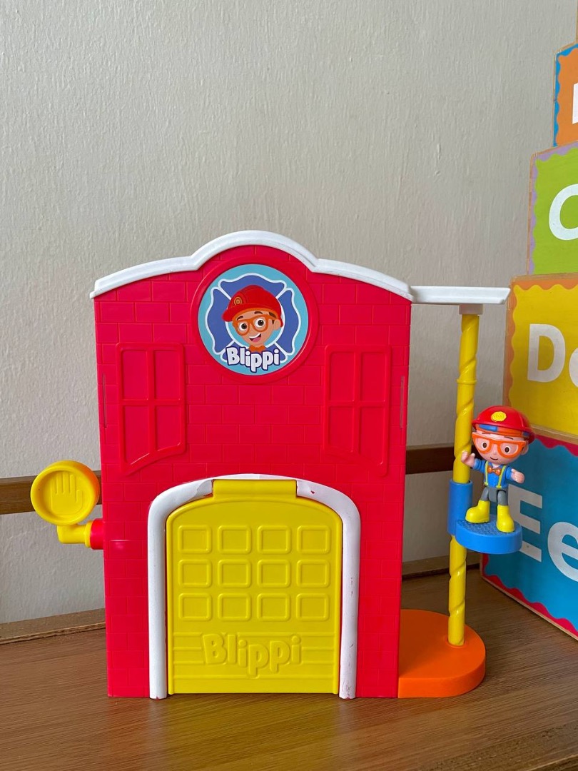 Blippi Firehouse Playset, Hobbies & Toys, Toys & Games on Carousell
