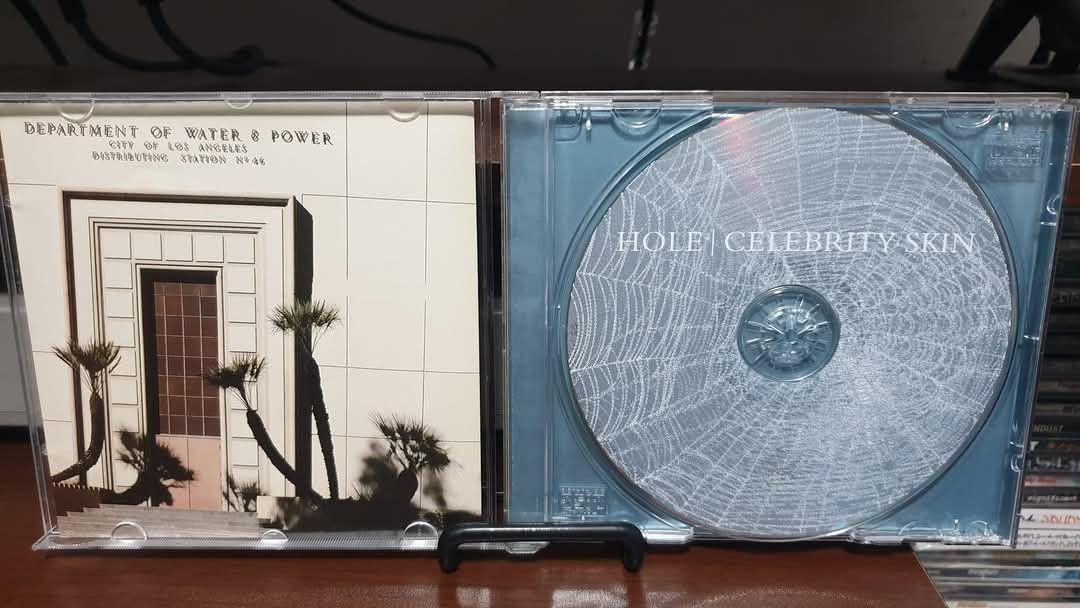 CD HOLE - celebrity skin alternative rock grunge courtney love nirvana ...