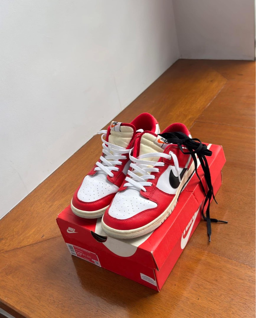 Chicago Split Dunk Low, Men's Fashion, Footwear, Sneakers on Carousell